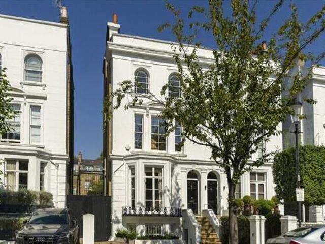 5 Bedroom Semi detached House For Sale In London