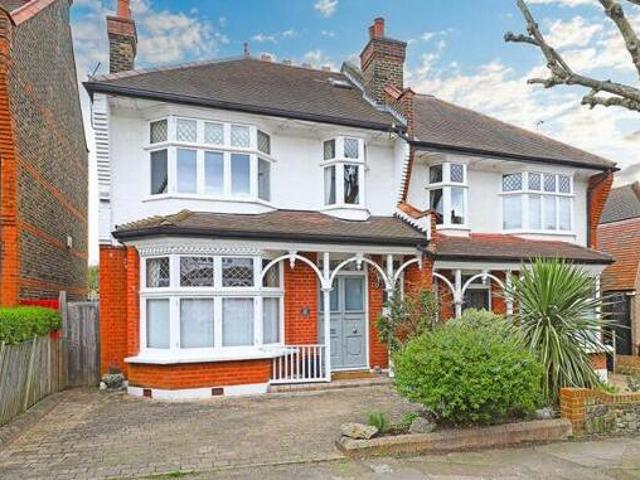 5 Bedroom Semi detached House For Sale In London