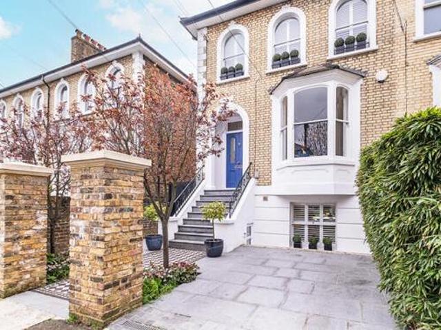 5 Bedroom Semi detached House For Sale In London