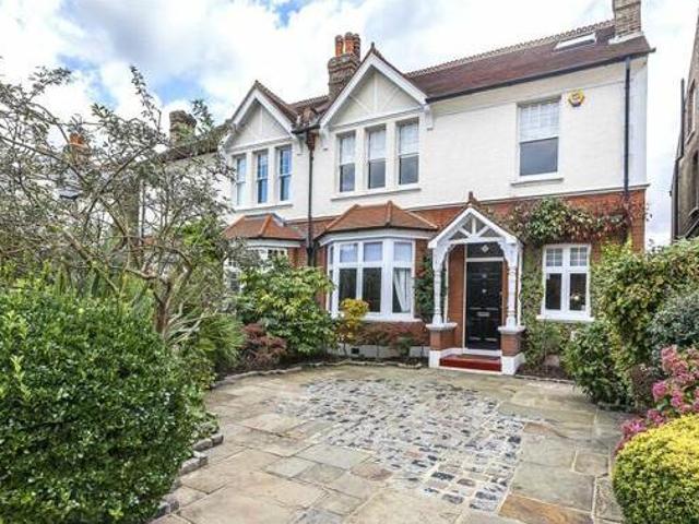 5 Bedroom Semi detached House For Sale In London