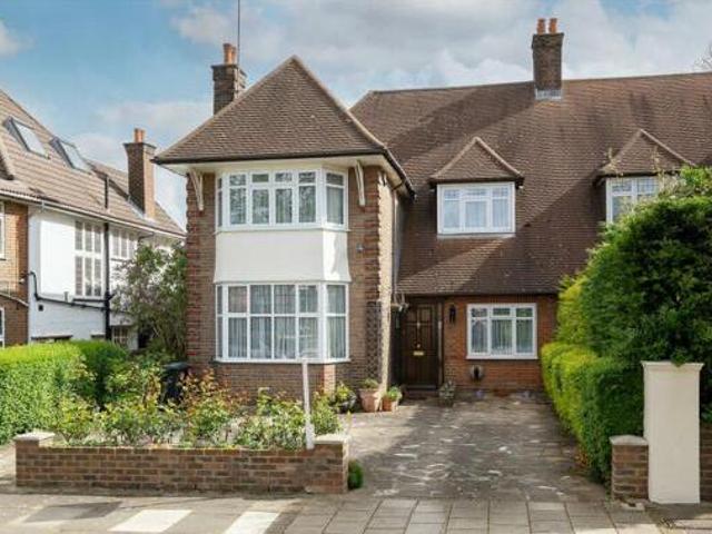5 Bedroom Semi detached House For Sale In London