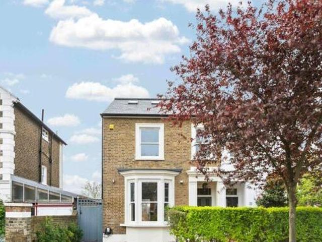 5 Bedroom Semi detached House For Sale In London