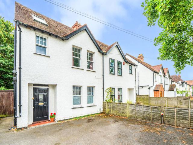 5 bedroom semi detached house for sale in London Road, Headington, Oxford, OX3