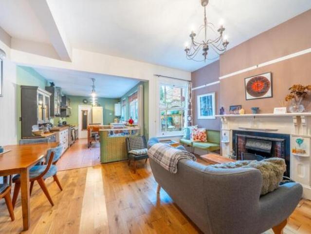 5 bedroom semi detached house for sale in Lucknow Avenue, Mapperley Park, NG3