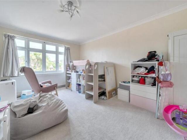 5 bedroom semi detached house for sale in Lynwood Road, Ealing, W5