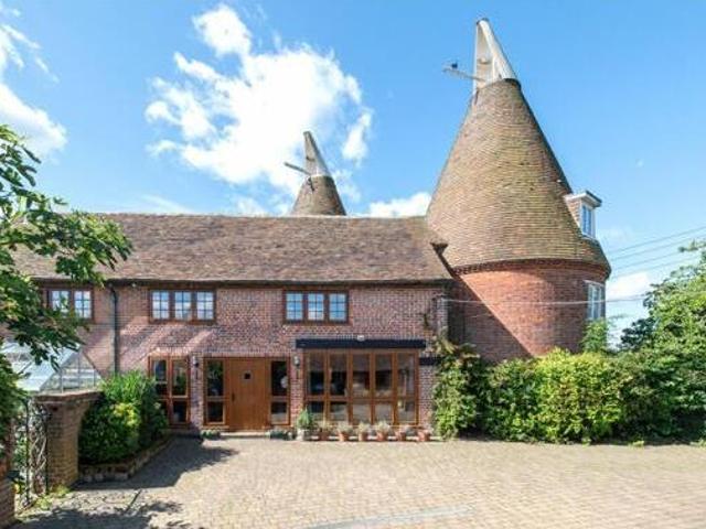 5 Bedroom Semi detached House For Sale In Maidstone, Kent