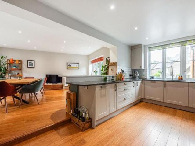 5 bedroom semi detached house for sale in Marnhull Rise, Winchester, SO22