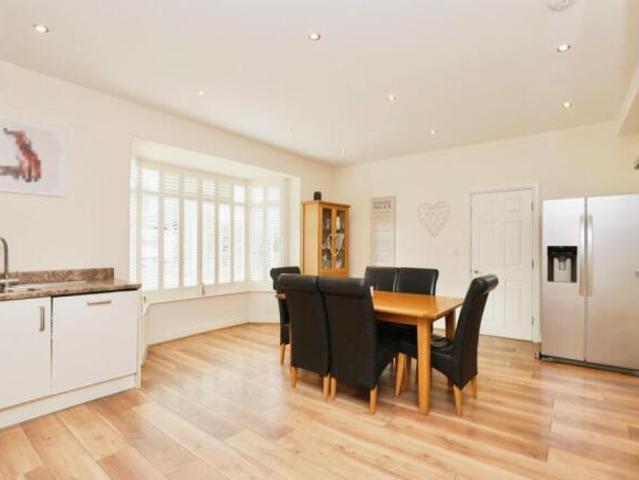 5 bedroom semi detached house for sale in Meadowhead, Woodseats, Sheffield, S8 7UA, S8