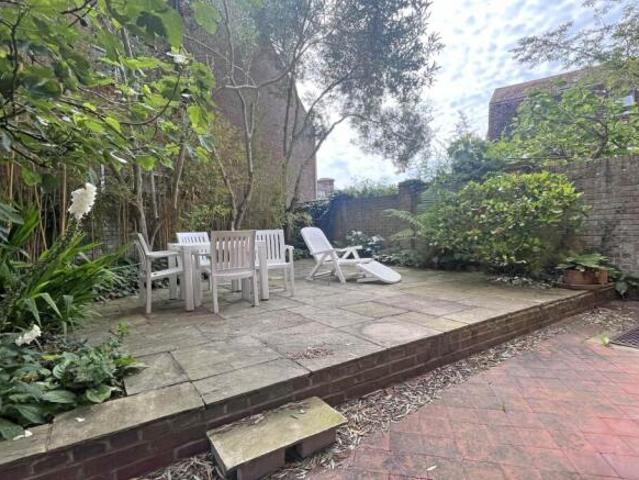 5 bedroom semi detached house for sale in Meads Street, Eastbourne, BN20 7RH, BN20