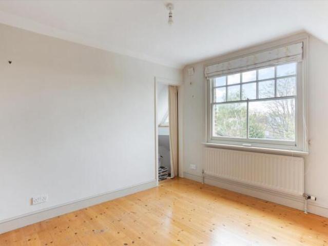 5 bedroom semi detached house for sale in Merton Hall Road, London SW19