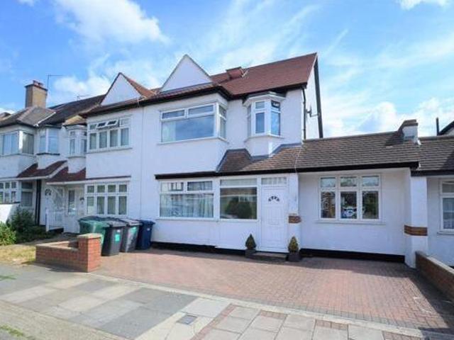 5 Bedroom Semi detached House For Sale In Mill Hill