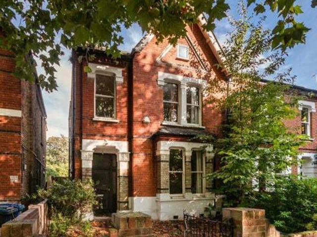 5 Bedroom Semi detached House For Sale In Mill Hill Conservation Area, Acton