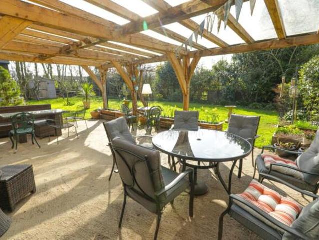 5 bedroom semi detached house for sale in Monkton Street, Monkton, Ramsgate, CT12