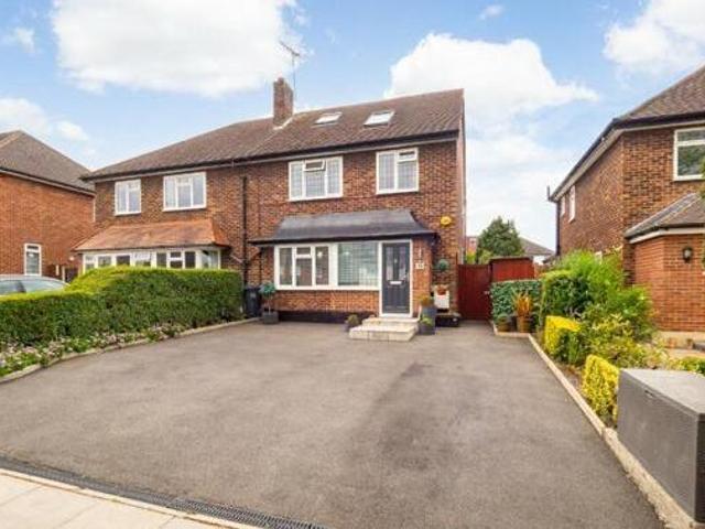 5 Bedroom Semi detached House For Sale In Morden
