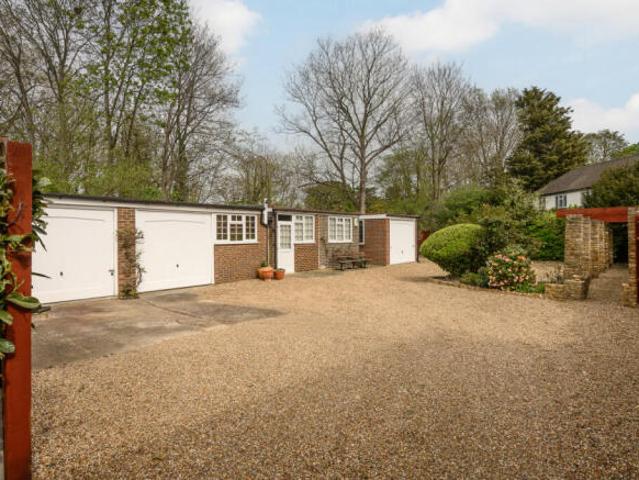 5 bedroom semi detached house for sale in Mostyn Road, London, SW19