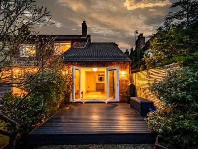 5 Bedroom Semi detached House For Sale In Moss Nook