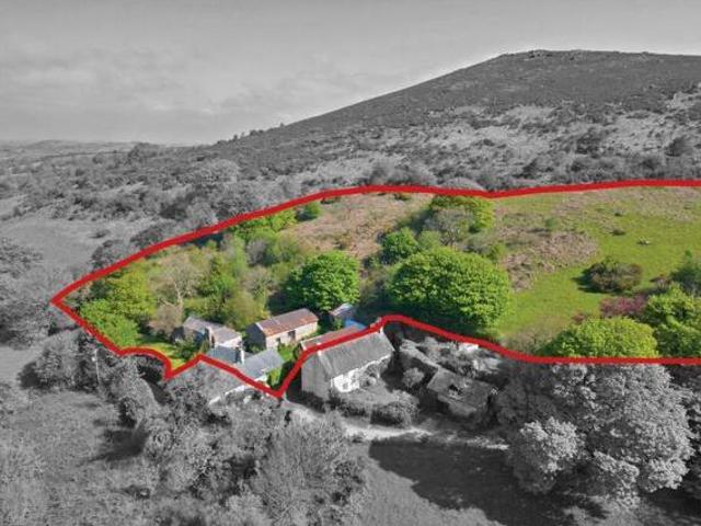 5 Bedroom Semi detached House For Sale In Newton Abbot, Devon