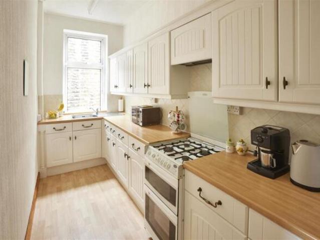 5 bedroom semi detached house for sale in New Hey Road, Lindley, Huddersfield, HD3