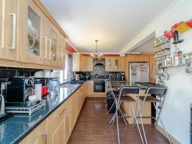 5 bedroom semi detached house for sale in Norton View, Kings Heath, Birmingham, B14