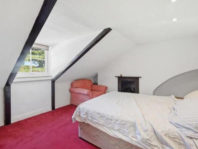 5 bedroom semi detached house for sale in Norwich Road, Ipswich, IP1
