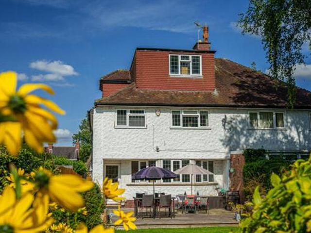 5 Bedroom Semi detached House For Sale In Oadby