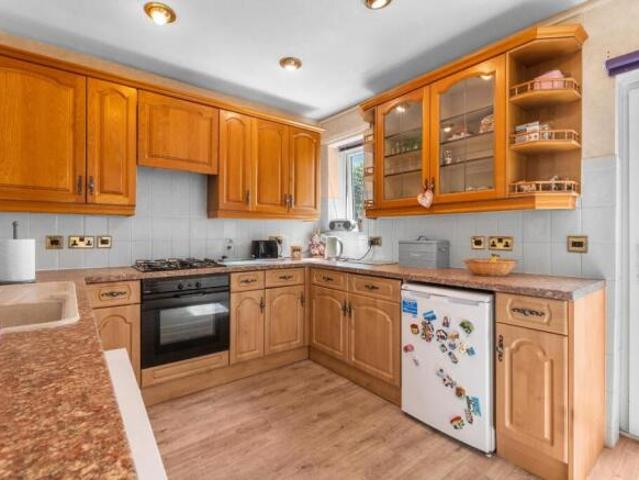 5 bedroom semi detached house for sale in Oakridge Road, Royal Leamington Spa, CV32