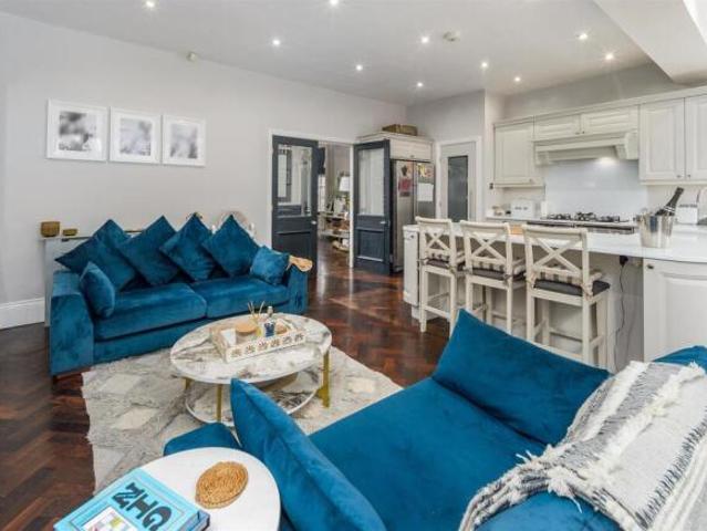 5 bedroom semi detached house for sale in Osborne Road, Jesmond, Newcastle upon Tyne, NE2