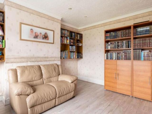 5 bedroom semi detached house for sale in Park Road, Prestwich, M25