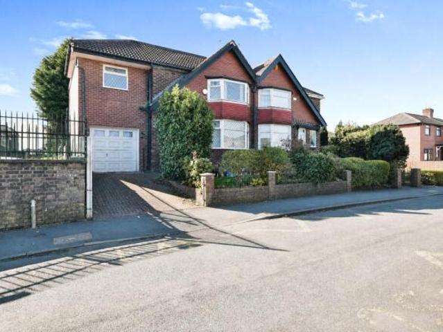5 bedroom semi detached house for sale in Parkgate Drive, Swinton, Manchester, Greater Manchester, M27