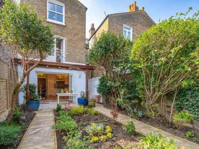 5 Bedroom Semi detached House For Sale In Peterborough Estate, London