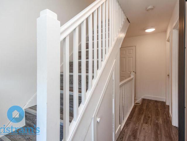 5 bedroom semi detached house for sale in Princess Avenue, Beeston, NG9