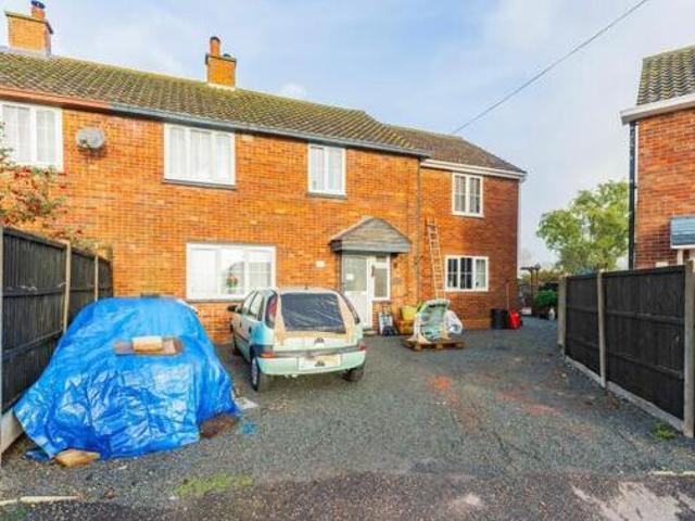 5 Bedroom Semi detached House For Sale In Repps With Bastwick
