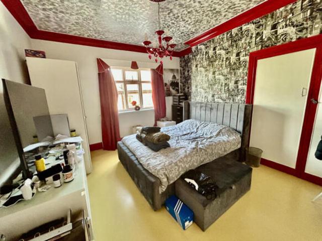 5 bedroom semi detached house for sale in Ryhope Road, Sunderland, SR2