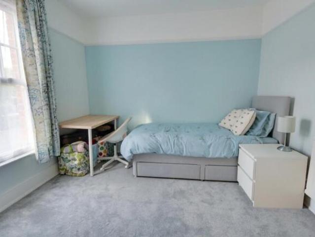 5 bedroom semi detached house for sale in Shirley, Southampton, SO15