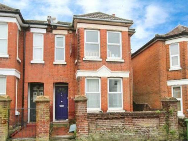 5 Bedroom Semi detached House For Sale In Southampton, Hampshire