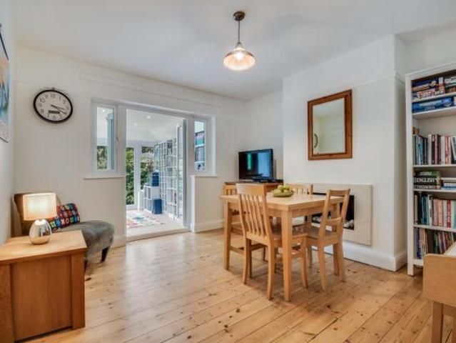 5 bedroom semi detached house for sale in St Vincents Road, Chelmsford, CM2