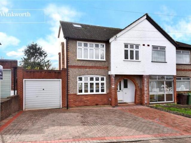 5 bedroom semi detached house for sale in St. Clair Drive, Worcester Park, KT4