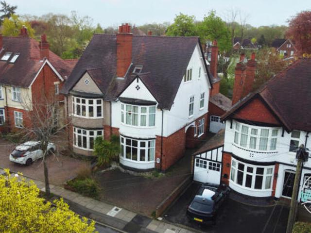5 bedroom semi detached house for sale in Styvechale Avenue, Earlsdon, Coventry, CV5