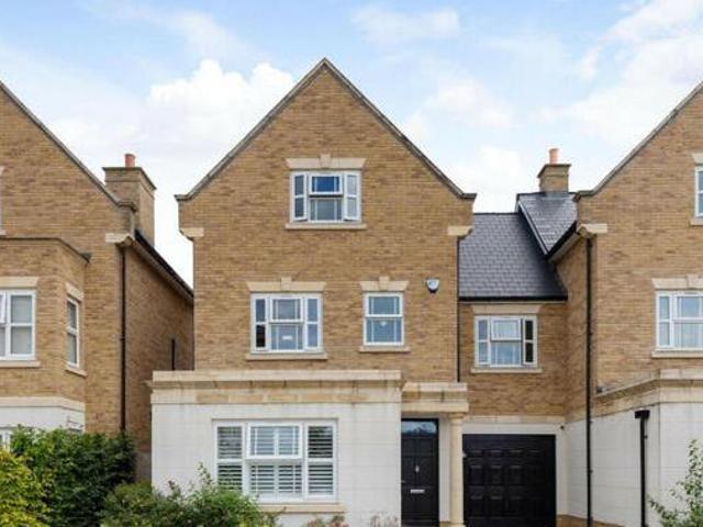 5 Bedroom Semi detached House For Sale In Sunbury on thames