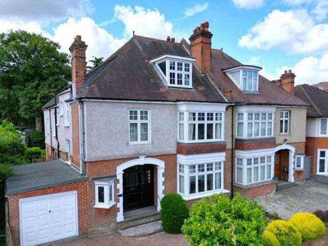5 Bedroom Semi detached House For Sale In Sundridge Park, Bromley