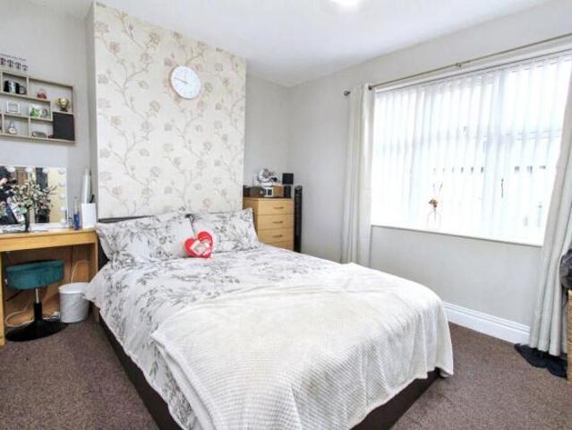 5 bedroom semi detached house for sale in Sutherland Avenue, Fenham, Newcastle upon Tyne, and Wear, NE4 9NR, NE4