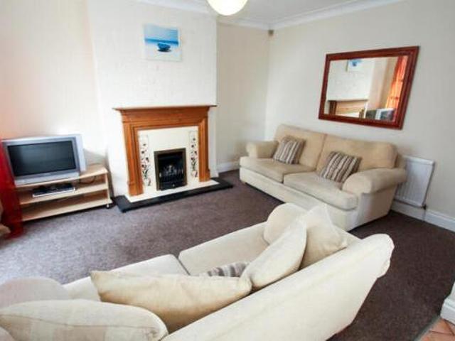 5 Bedroom Semi detached House For Rent In The Turnways, Headingley