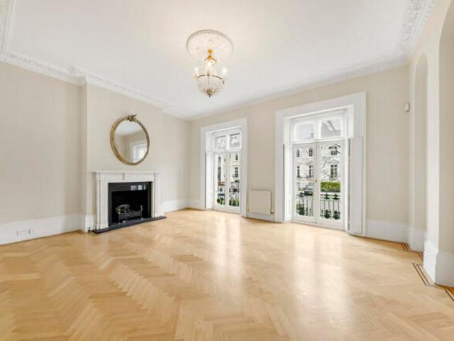5 bedroom semi detached house for rent in Addison Avenue, Holland Park, W11