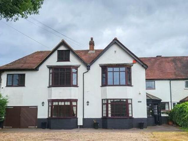5 Bedroom Semi detached House For Rent In Birmingham, Warwickshire