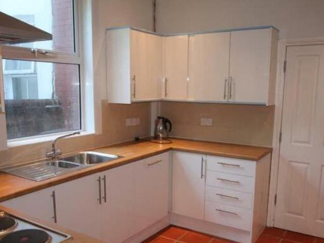 5 Bedroom Semi detached House For Rent In Forest Fields, Nottingham