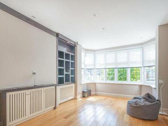 5 Bedroom Semi detached House For Rent In Golders Green, London