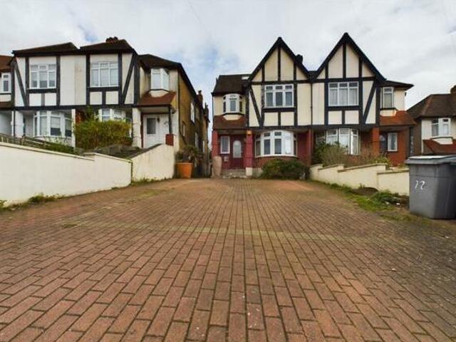 5 Bedroom Semi detached House For Rent In London