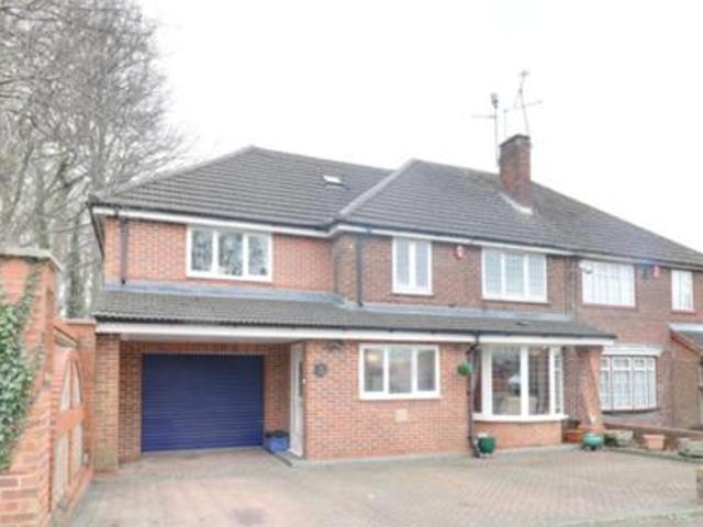 5 Bedroom Semi detached House For Rent In Luton, Bedfordshire