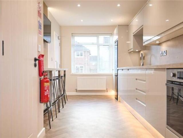 5 bedroom semi detached house for rent in Peterkin Road, Norwich, Norfolk, NR4
