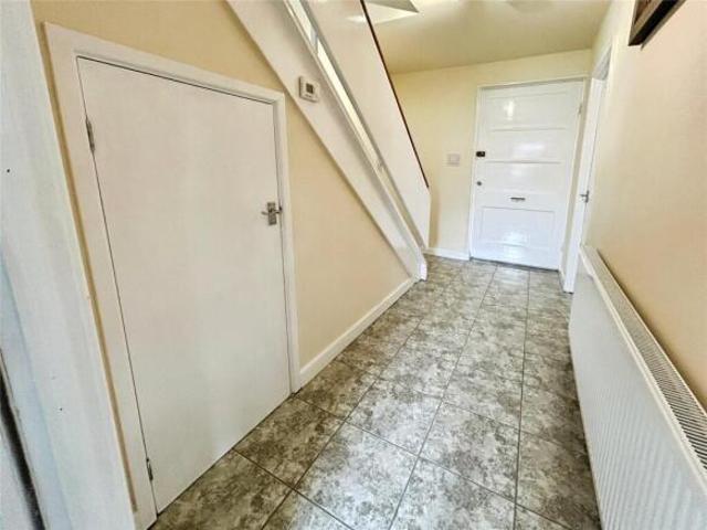 5 bedroom semi detached house for rent in Scarborough Way, Canley, Coventry, CV4